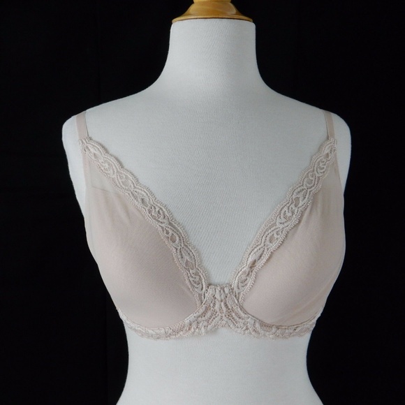 Natori | Intimates & Sleepwear | Natori Womens 73023 Feathers Plunge ...